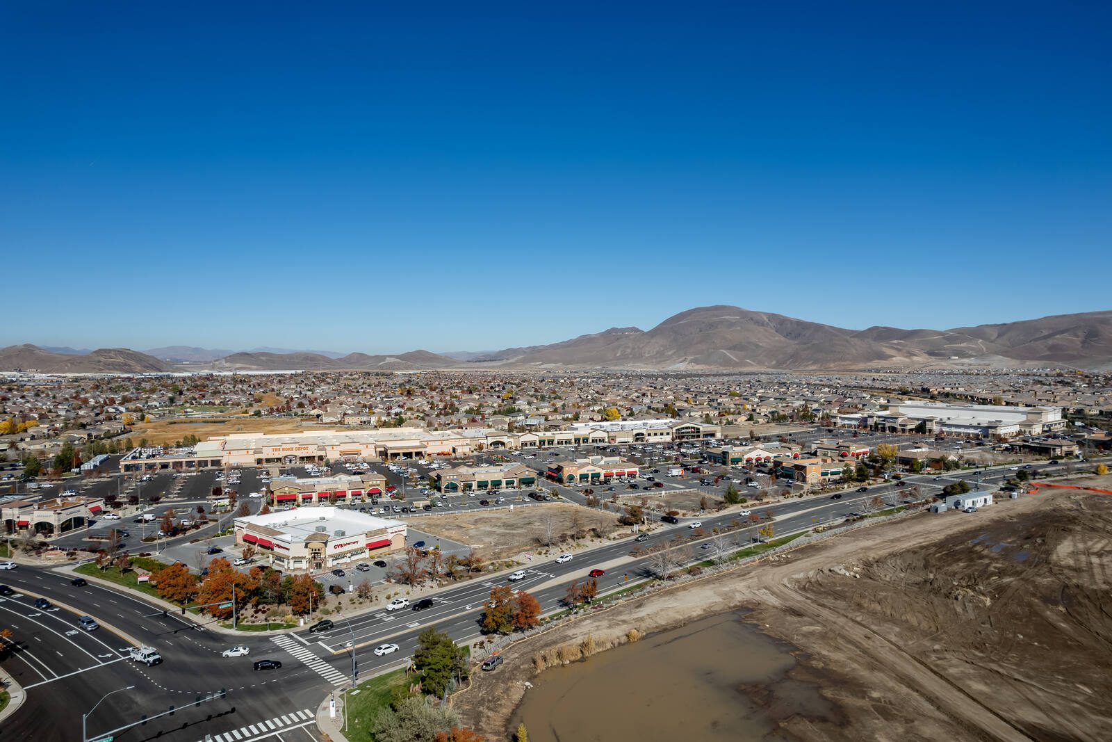 Damonte Ranch Town Center - Lewis Retail Centers